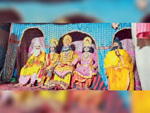 Crowd of devotees gathered in Shiv Shakti Mahayagya | धर्म-समाज: शिव ...