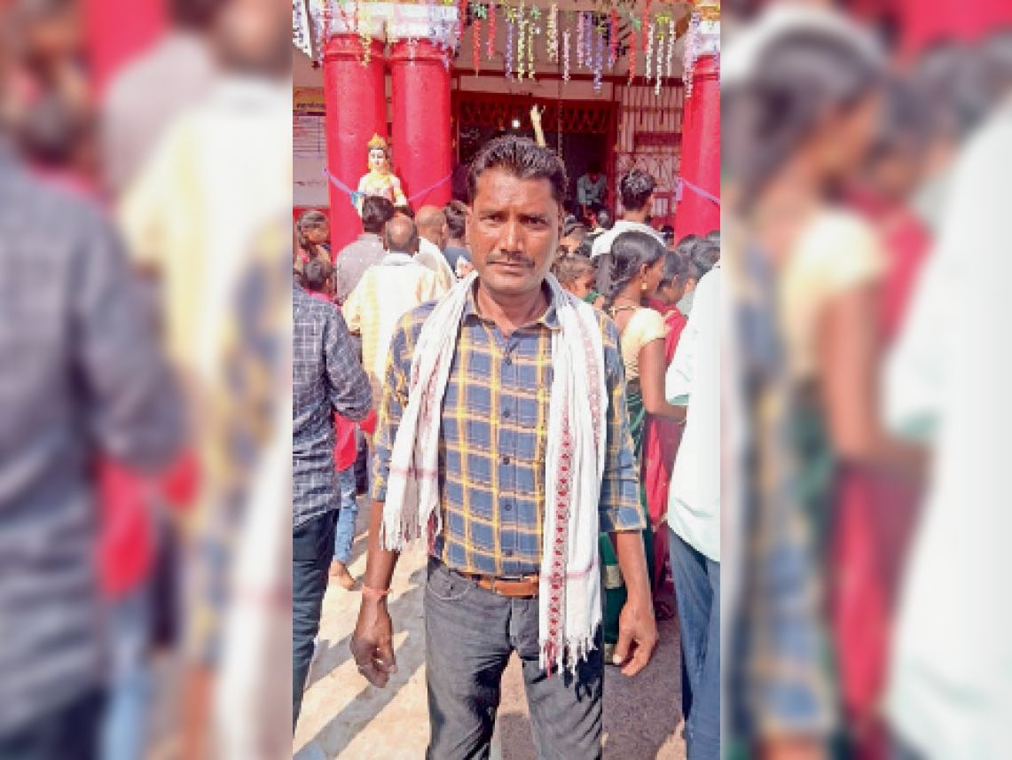 Nandlal committed suicide by hanging himself in a dispute with his wife | लछुआड़ थाना क्षेत्र के ...