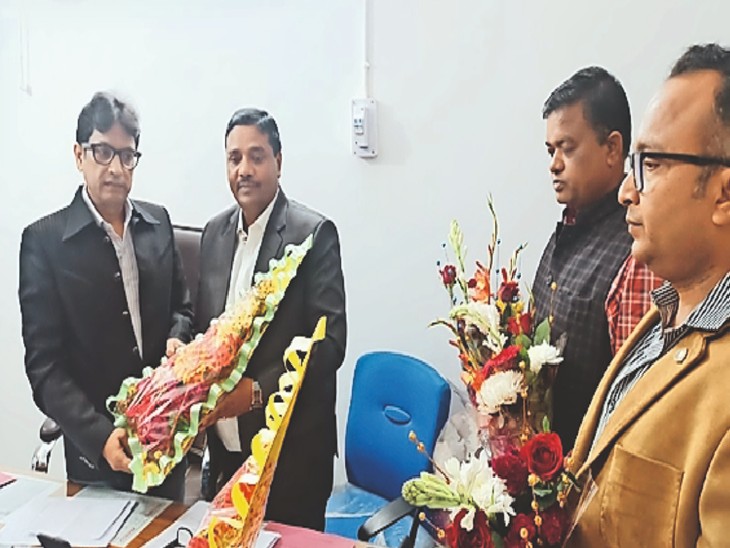 Jitendra took over as the new executive engineer | प्रमंडल के नए ...