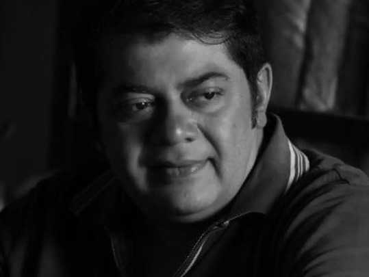 Ready Producer Nitin Manmohan Heart Attack Update | Bollywood News