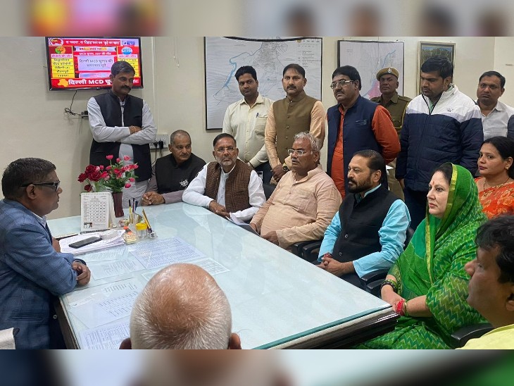 Rajasthan kota Bad words of Madan Dilawar, Sangod lathi charge ...