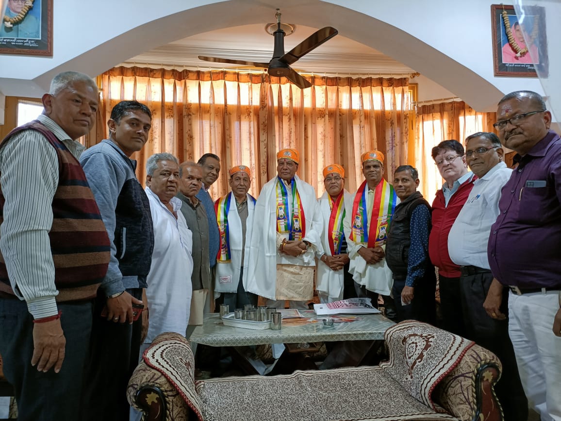 New office bearers were given appointment letters by wearing Mewari ...