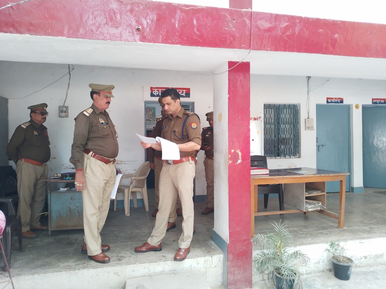 Register seen in Gangaghat police station, expressed displeasure over ...