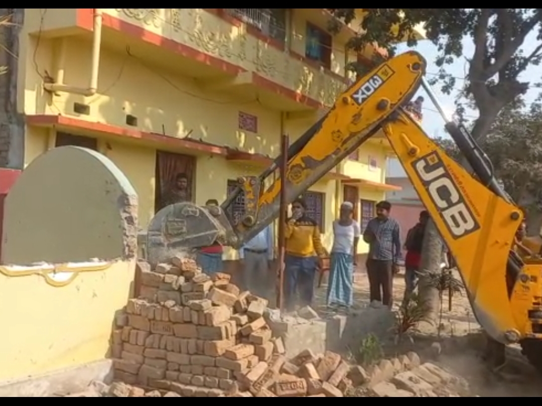 Luxury houses were built by taking illegal possession, big action in ...