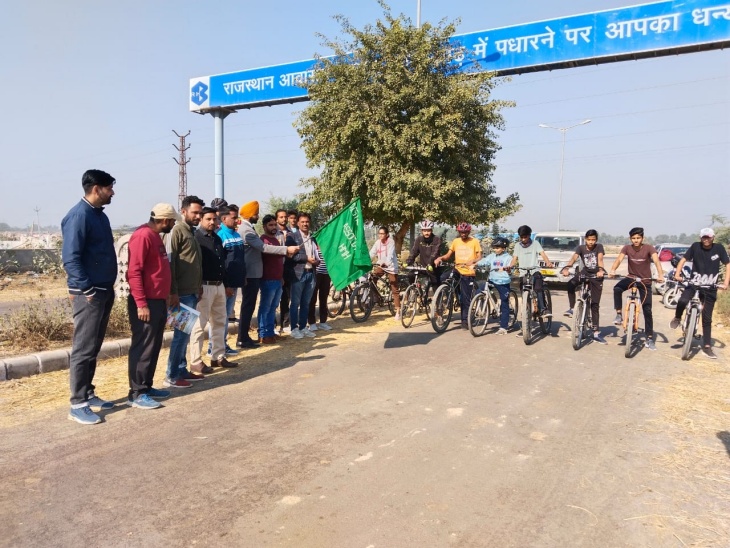 Rahul, Aditya, Khushboo, Vijender, Anita and Pawan stood first ...