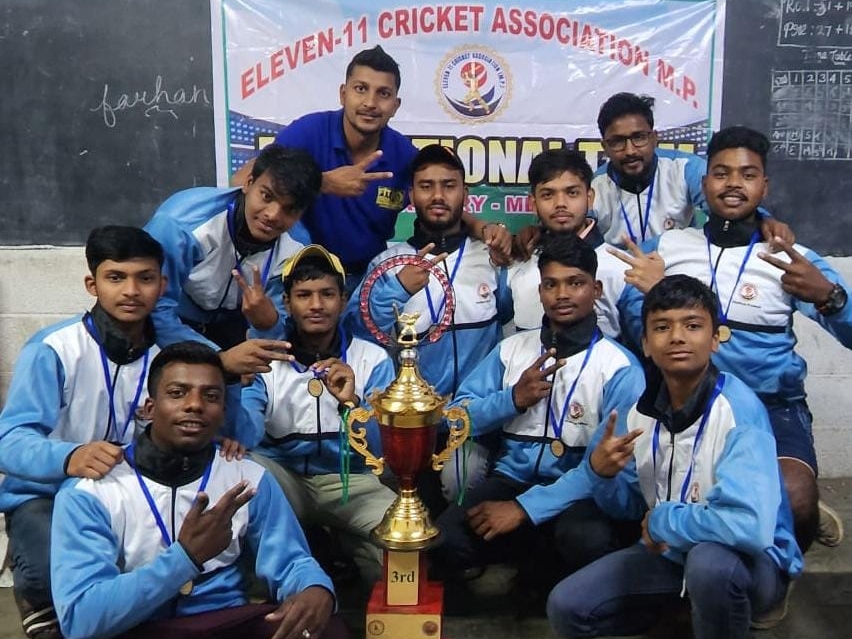 MP team captured the third trophy, 7 players of Budhar were part; grand ...