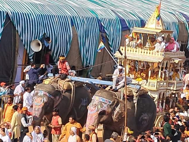 Danced to the tune of Divya Ghosh of Mugawali, the silver chariot ...