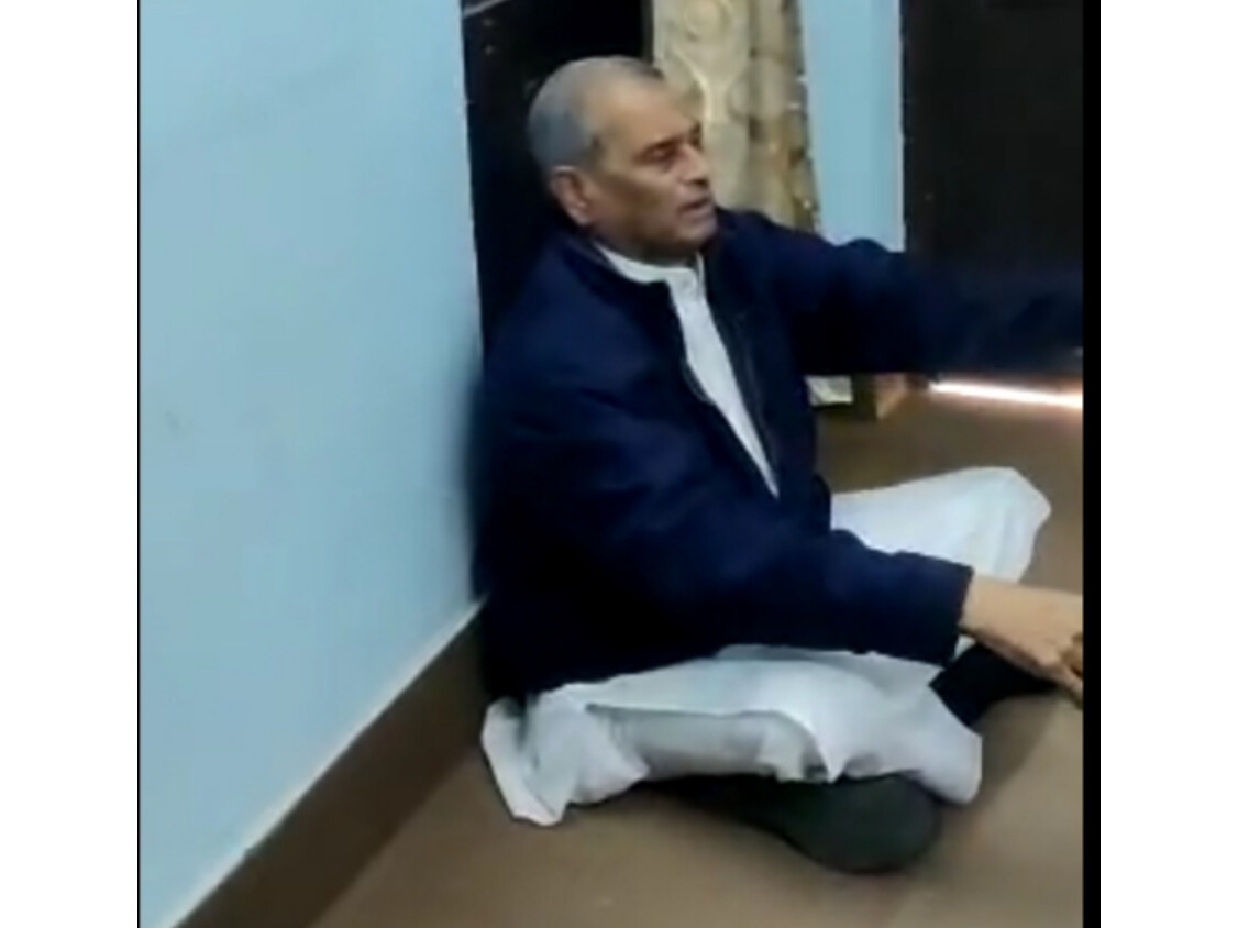 Surendra Singh sitting on dharna to get mapping of his warehouse from ...