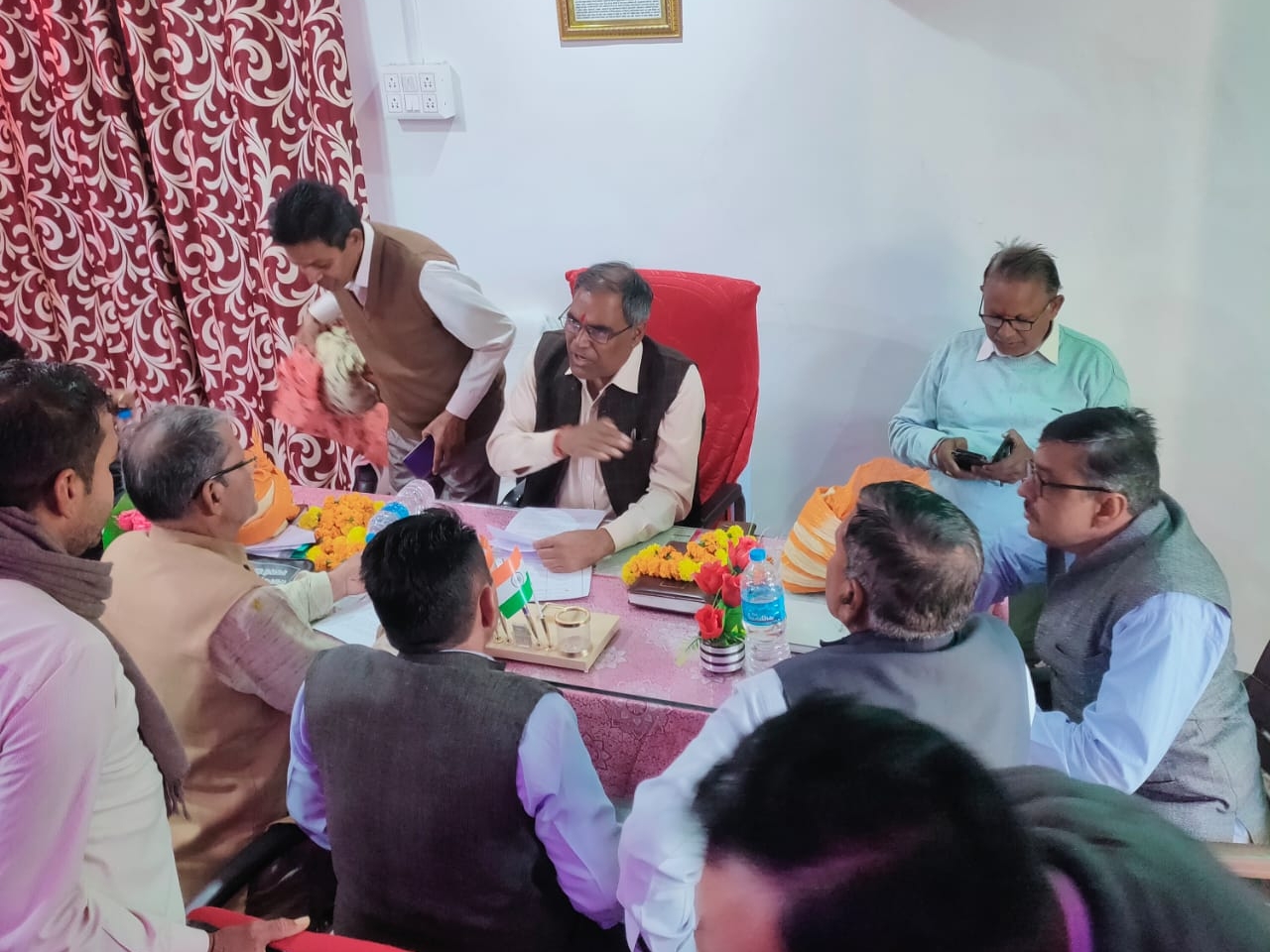 Education department team came from Pali in Raniwada, solved the ...