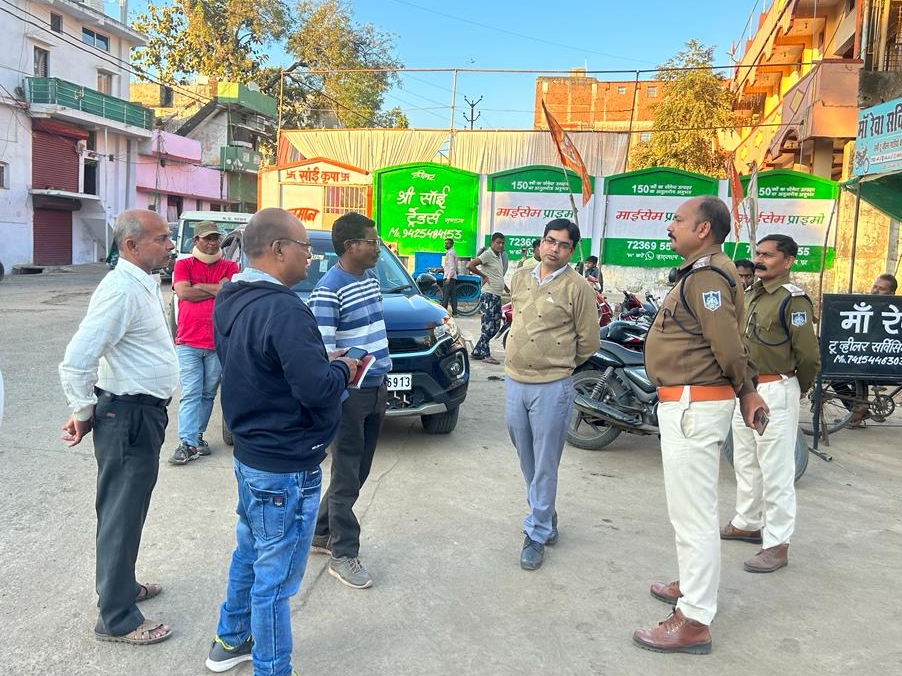 RTO, Traffic Police and Municipality have identified the places | पड़ाव ...