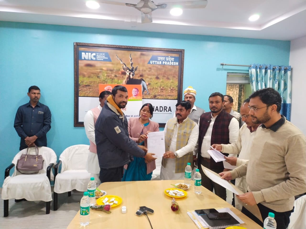 Minister of State for Social Welfare Sanjeev Gaur was present.