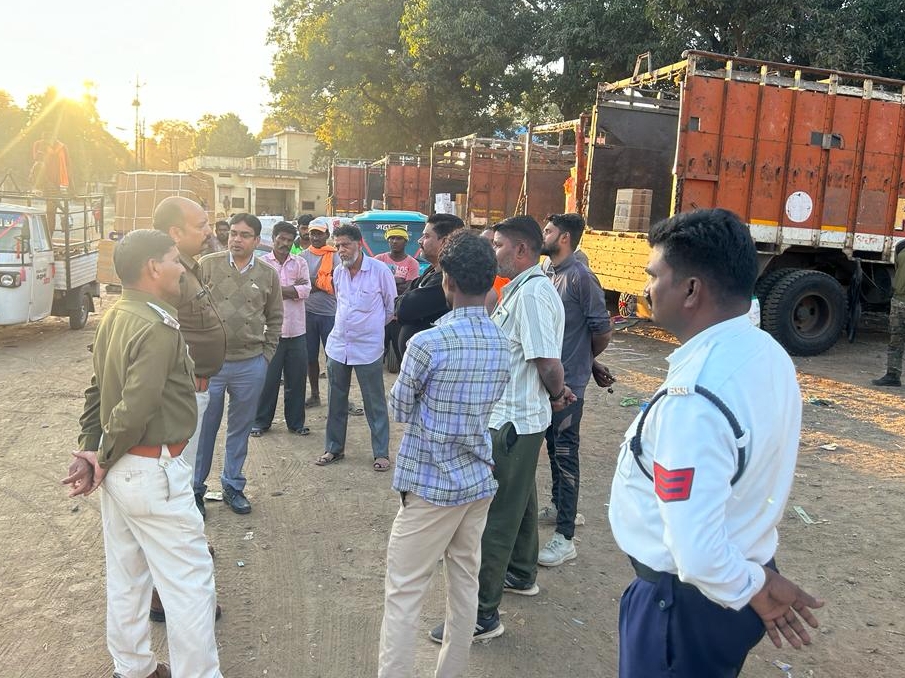 RTO, Traffic Police and Municipality have identified the places | पड़ाव ...