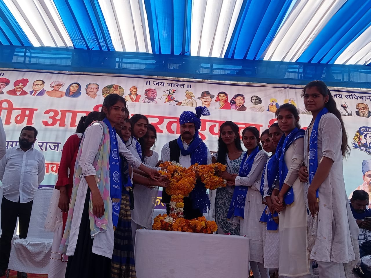 Bhim Army took out a huge rally, appealed to the people to remain ...