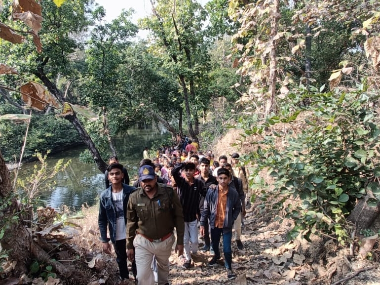 Knowing about wild animals and trees in Khivni Sanctuary, understood ...