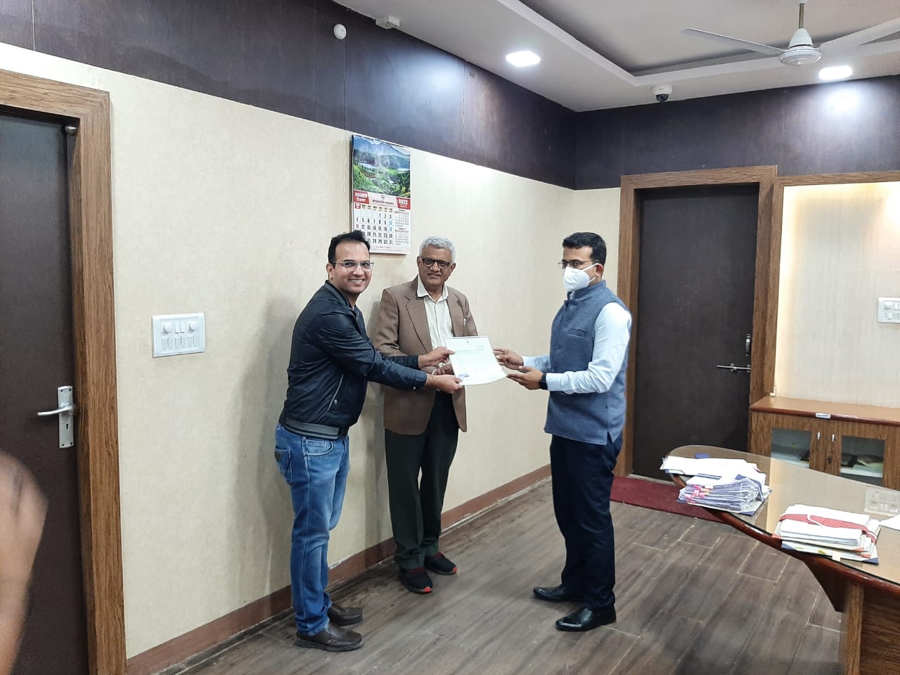 Made up his mind to stay in India after becoming in-laws in Pipariya ...