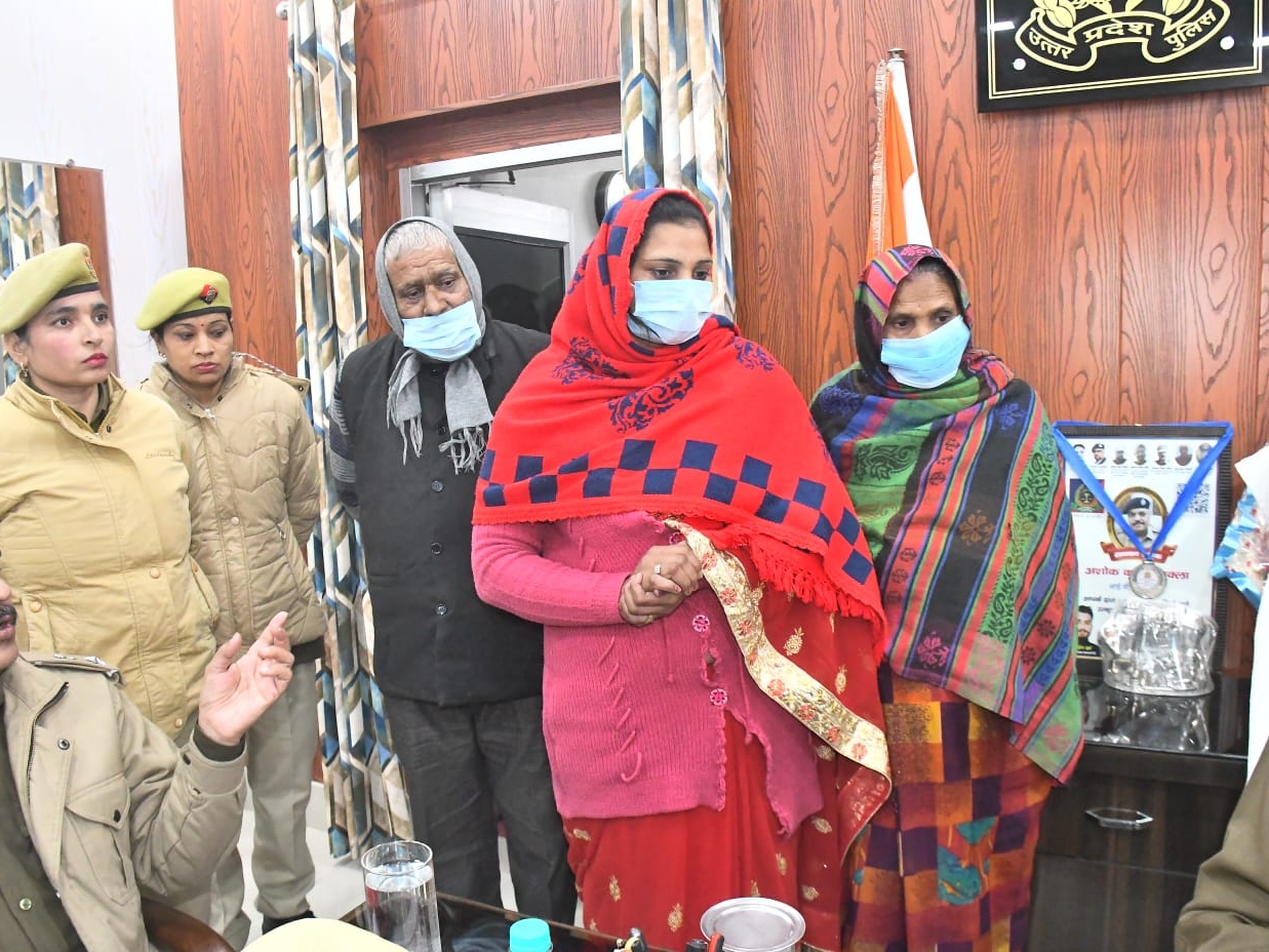 After performing all the rituals of marriage including rounds, the ...