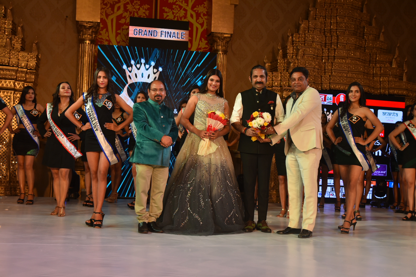 Miss And Mrs India Glam Grand Finale; Neha Shekhawat Won Title In ...