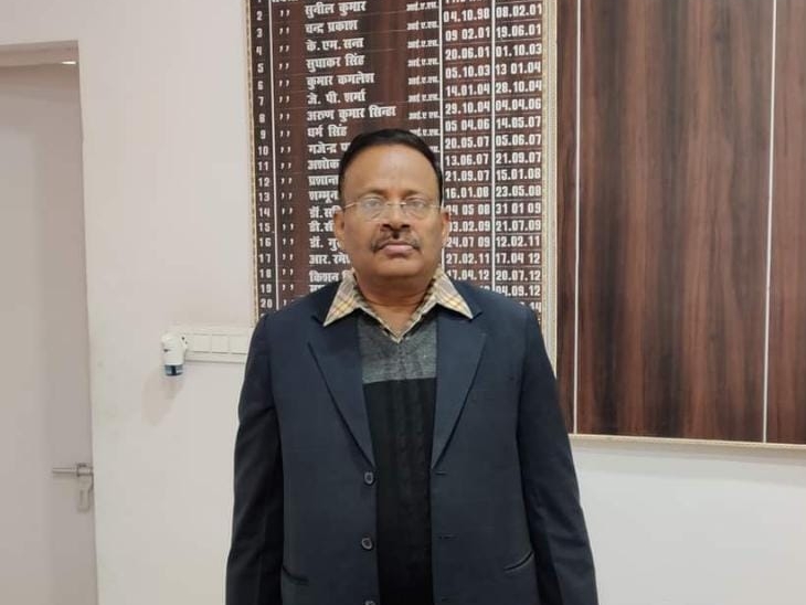 Pali's retired IAS Mahendra Kumar was made a member | निकाय चुनाव में ...