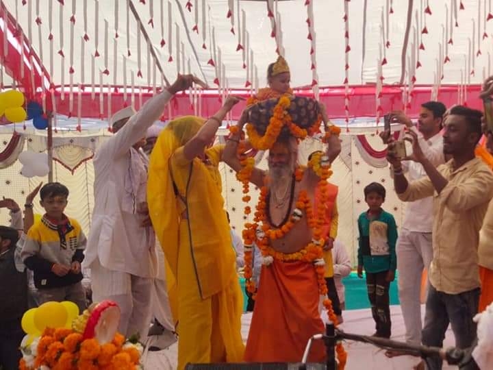 Akhileshwari Didi said- Krishna was Chandravanshiya, that's why he was ...