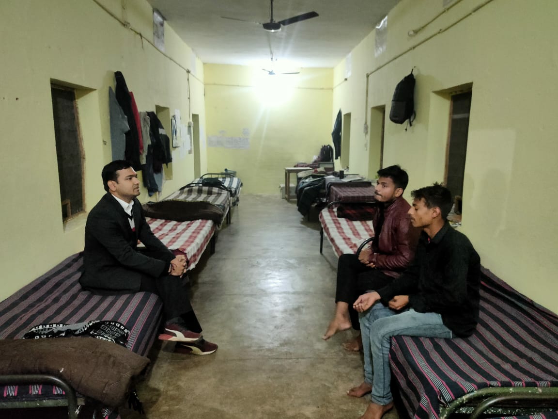 Inspection of government hostel, said - will come every week, keep the ...