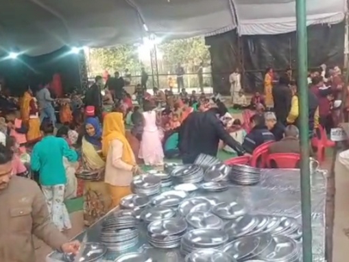 5000 people were served food in steel plates in Bhandara | श्रीमद् ...