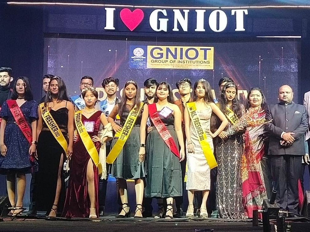 Standup comedian Ravi Gupta graced the fresher party in GNIOT ...