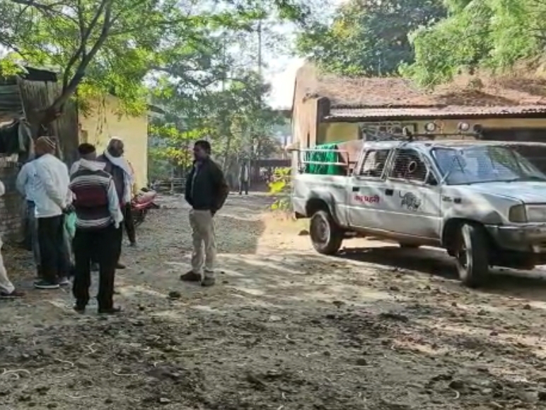 The team of Pansemal Forest Range caught from Khetiya area | 15 दिन की ...