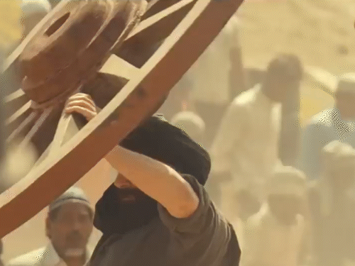 Sunny Deol's first look from Gadar 2 revealed | गदर 2 से सनी देओल का ...