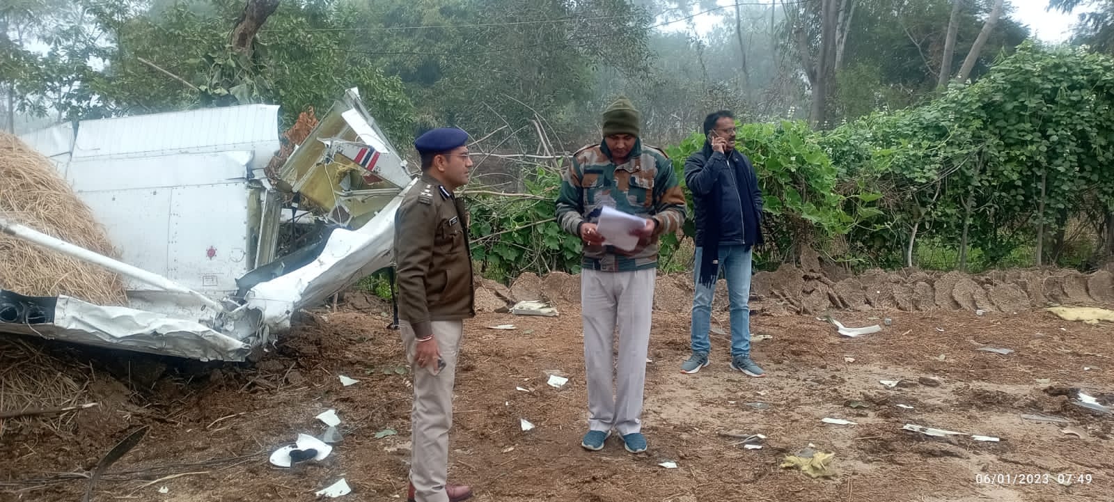 MP Rewa Plane Crash Video Update; One Pilot Died, 1 Injured | Rewa News | रीवा में ट्रेनी विमान ...