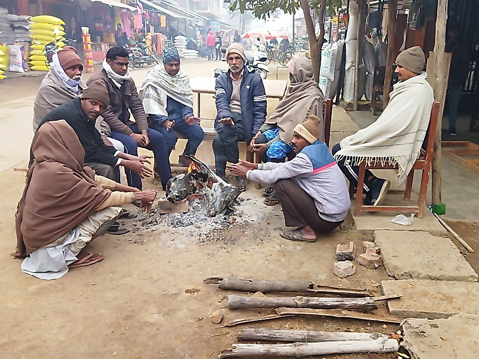Students arrived in Madhuban in the midst of freezing cold, demand for ...