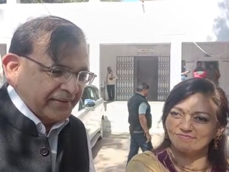 Met Collector Rishav Gupta, plans to build cold storage and agriculture ...