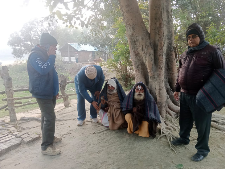 स्वामी राजकुमार दास ने कहा कि यह आश्रम की परंपरा, सेवा हमारा धर्म ...
