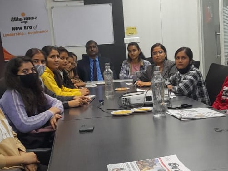 Rajasthan kota Bhaskar got girl students to talk to VC, RTU scandal ...