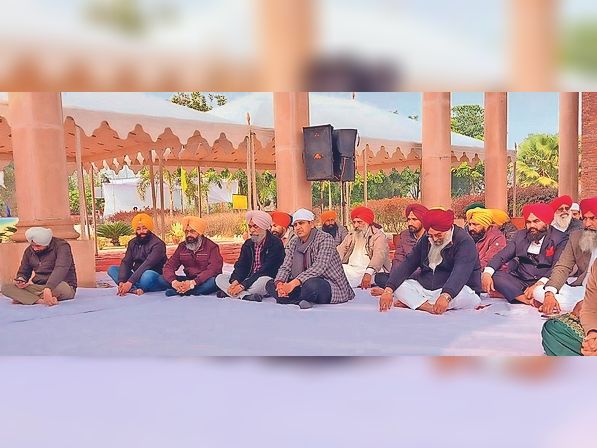 A religious ceremony was organized in Kahnuwan Chhamb in the memory of ...