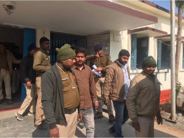 Rewa police seized hemp worth Rs 12 lakh, two smugglers from Satna and ...