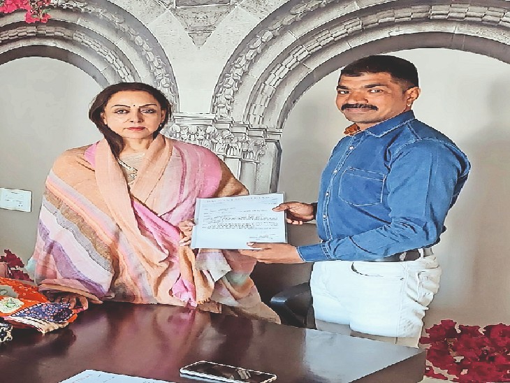 Hema Malini became the icon of Mission Action on the Spot, the campaign ...