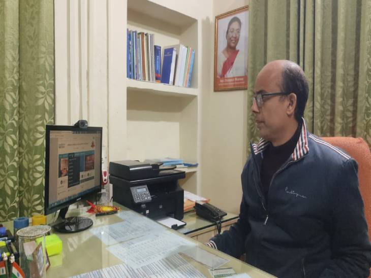 Director of Varanasi IGNOU said - If there is no admission, you still ...