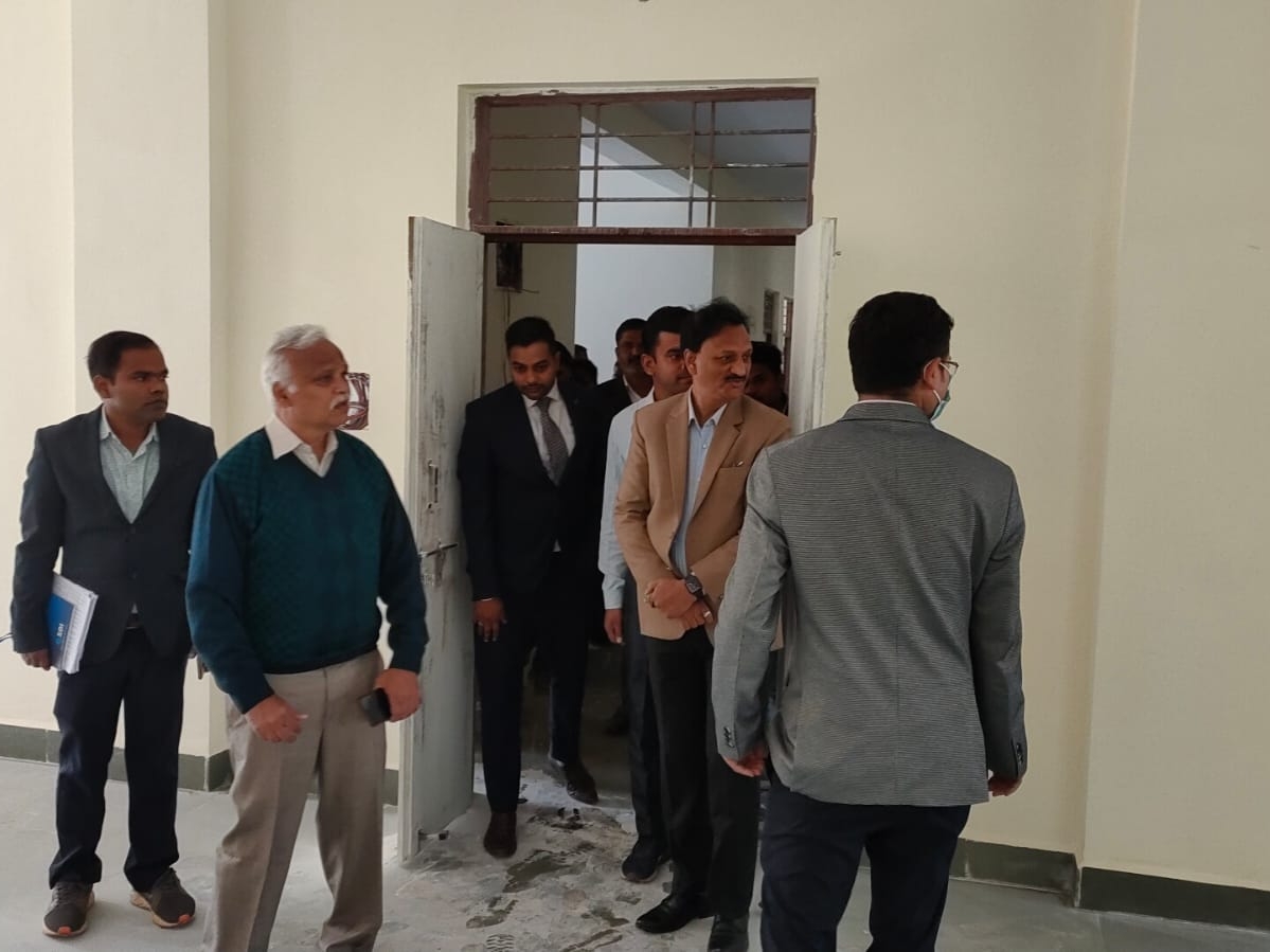 The progress of the construction work of the under-construction SDM ...