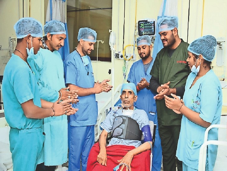 Complicated surgery saves life of heart attack patient | कार्डियक टीम ...