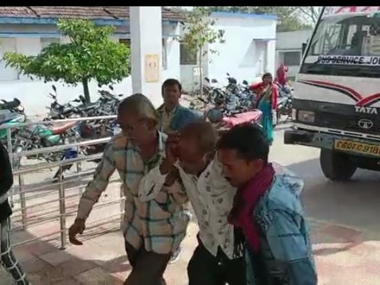 Passenger's health deteriorated in the bus going from Amla to Multai ...