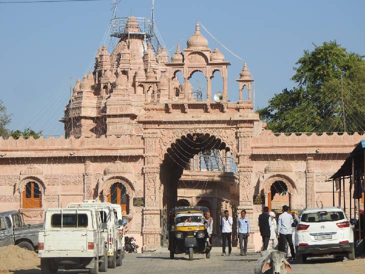 Dharmapuri Maharaj's temple built at a cost of 4 crores, Baba Ramdev ...