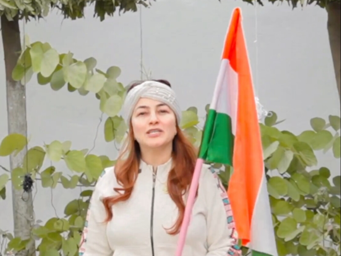 With the tricolor in hand, congratulated Republic Day, Dera chief is in ...