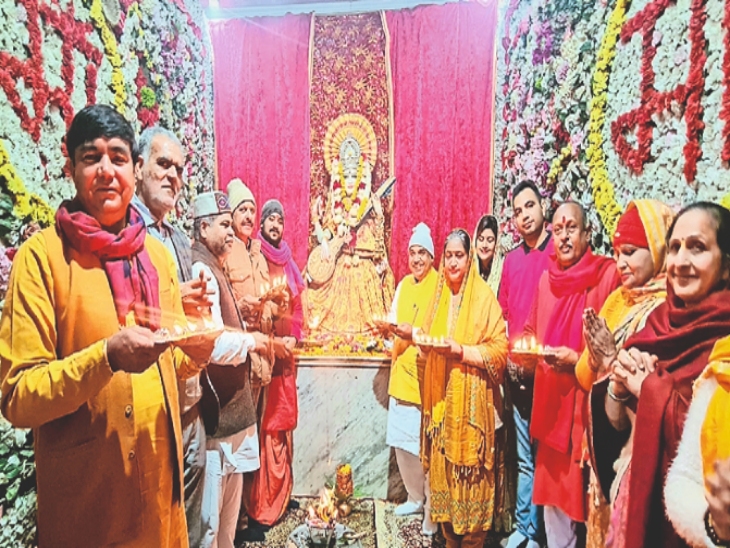Mantras of Maa Saraswati gives spiritual peace: Satpal Sharma ...
