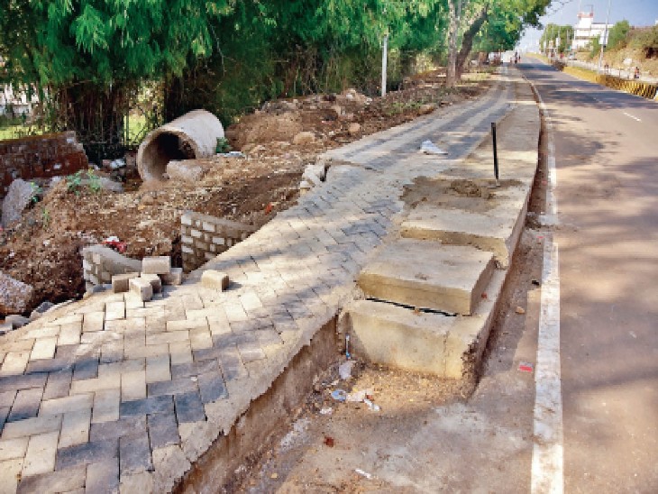 Pebar block installed on utility duct only, drain not made near IG ...