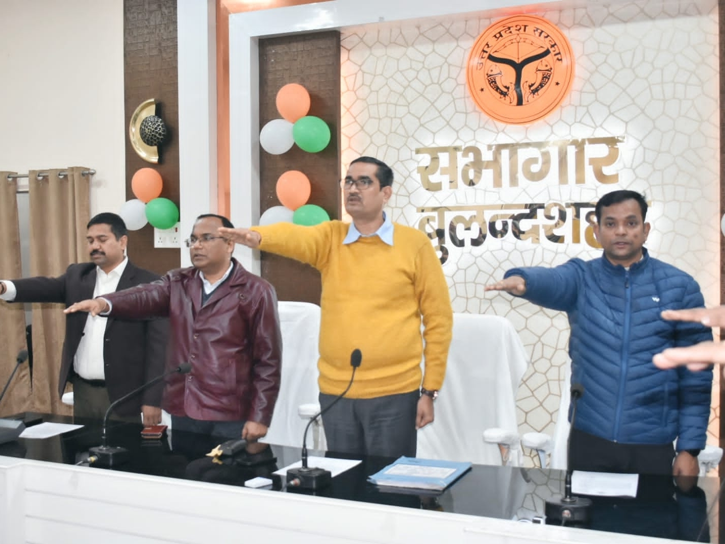 DM-CMO administered oath in Bulandshahr; There were programs on leprosy ...