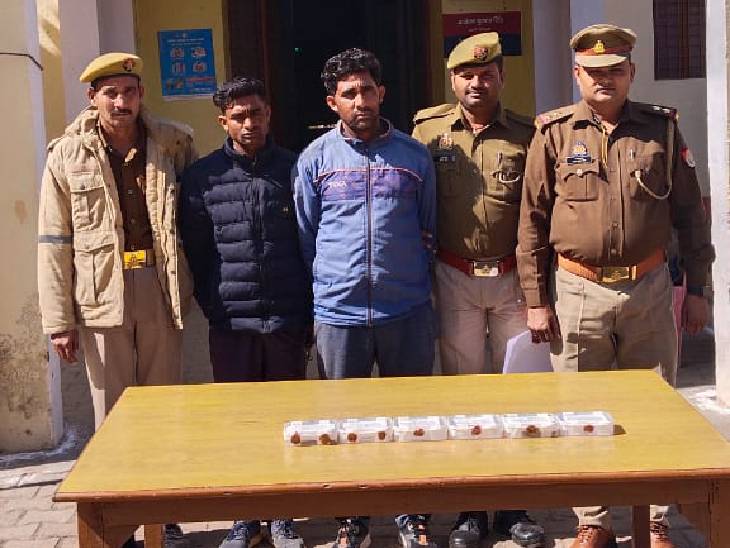 50 thousand jewelry and 28 thousand rupees cash recovered, two ...