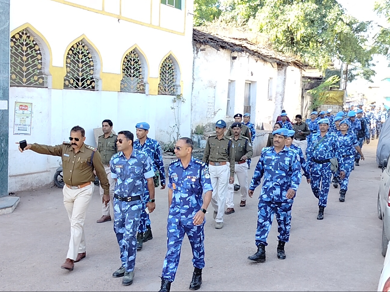 Keeping a close watch on the place of riots, know the geographical ...