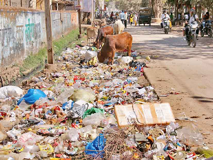 350 tons of garbage comes out every day, not picked up for three days ...