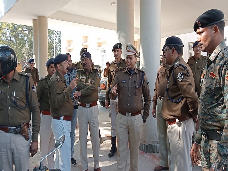 SSP takes out flag march in Gaya, assures people of security in gaya ...