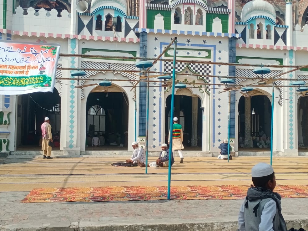 The teachings of Quran Hafiz Quran Pak, made at a young age, have been highlighted in detail ...